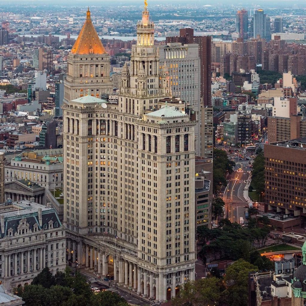 Architecture In Art – Guy Carleton Wiggins’ City Hall Park